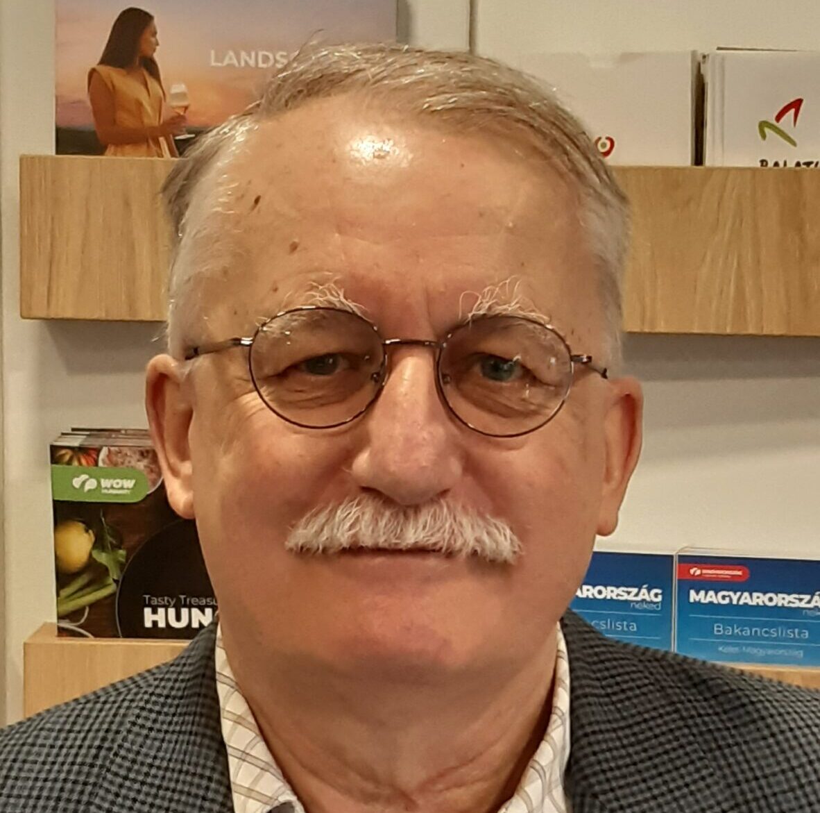 Gál Péter József – Hitelfolyóirat